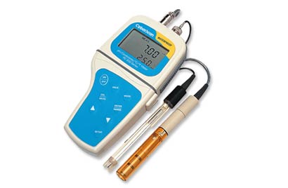 Eutech CyberScan PC 300 - multiparameter